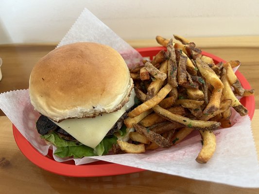 LAKE BURGER - Updated March 2026 - 62 Photos & 116 Reviews - 4404 W ...