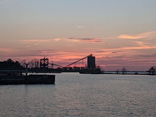 DOCKSIDE CAFE - 184 Photos & 172 Reviews - Cafes - 611 W Shoreline Dr ...