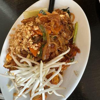 THAI BLOOM! - Updated October 2025 - 777 Photos & 693 Reviews - 333 NW ...