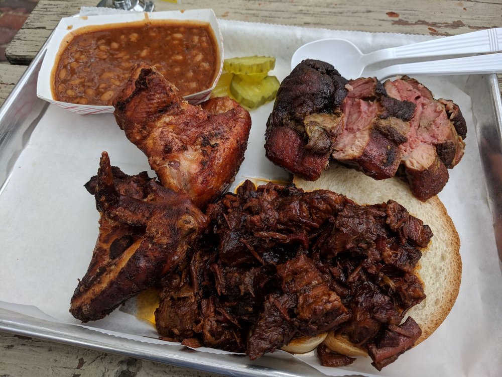 WOODYARD BAR-B-QUE - 367 Photos & 488 Reviews - Barbeque - 3001 Merriam ...