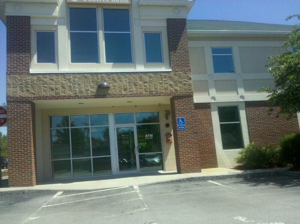 CENTRIX BANK & TRUST - 41 Hooksett Rd, Manchester, NH - Yelp