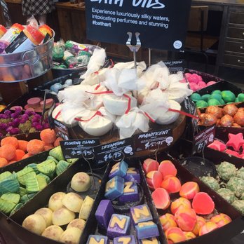 LUSH - Updated May 2025 - 16 Photos & 12 Reviews - 144 Newbury St ...