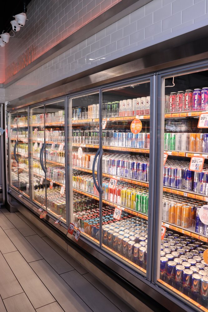 LOOP NEIGHBORHOOD MARKET - Updated August 2025 - 11 Photos - 582 ...