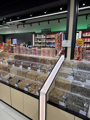 NUTS NOW - Updated December 2025 - 55 Photos & 17 Reviews - 5713 Allen ...