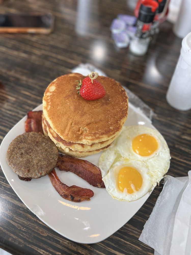 MEMPHIS TOAST - Updated December 2025 - 67 Photos & 27 Reviews - 954 Jackson Ave, Memphis ...