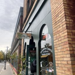 BROOKLINE LUNCH - Updated January 2026 - 700 Photos & 728 Reviews - 9 ...