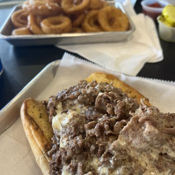 MEATHEADZ CHEESESTEAKS - Updated December 2025 - 403 Photos & 450 ...