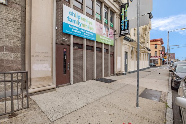 ABRA DENTAL - ORANGE ST - Updated October 2025 - 20 Photos & 12 Reviews - 509 Orange St, Newark ...