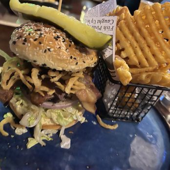 EMERALD LOOP - Updated November 2024 - 549 Photos & 672 Reviews - 216 N ...