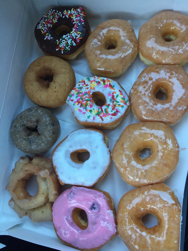 CRISPY DONUT - Updated March 2025 - 2915 Highland Rd, Baton Rouge ...