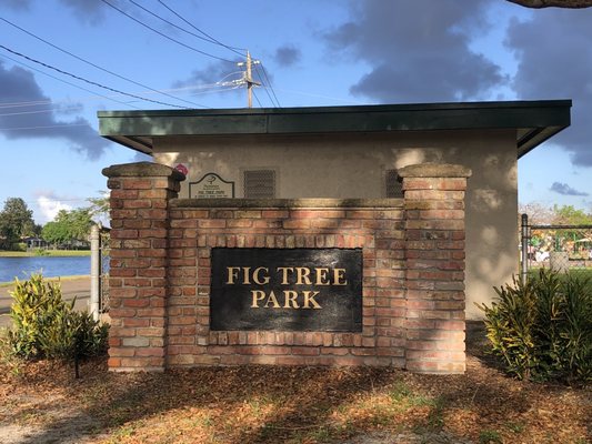 FIG TREE PARK - Updated December 2025 - 33 Photos - 620 S Fig Tree Ln ...