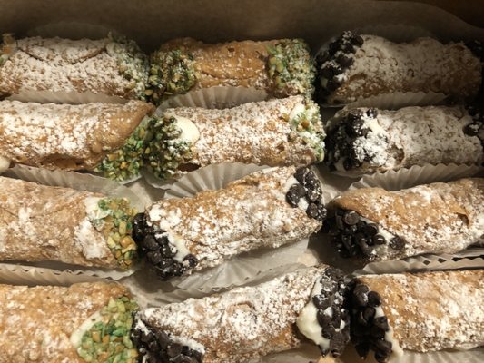 ITALIAN BAKERY - 91 Photos & 83 Reviews - 82 E Lake St, Addison ...