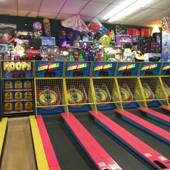 HALF MOON AMUSEMENT ARCADES - Updated October 2025 - 14 Photos & 10 ...