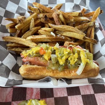 DYNAMITE DAWGS - Updated December 2024 - 54 Photos & 39 Reviews - 6312 Center St, Mentor, Ohio ...