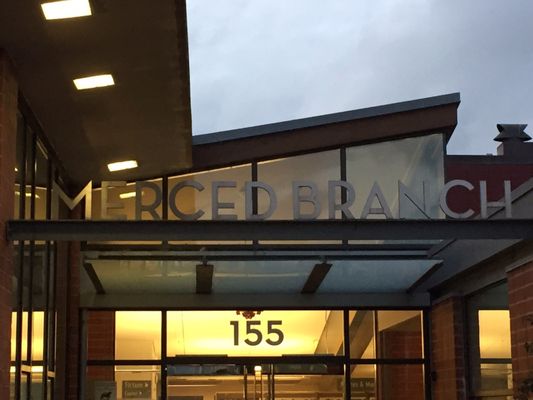 MERCED BRANCH LIBRARY - Updated September 2024 - 48 Photos & 41 Reviews ...