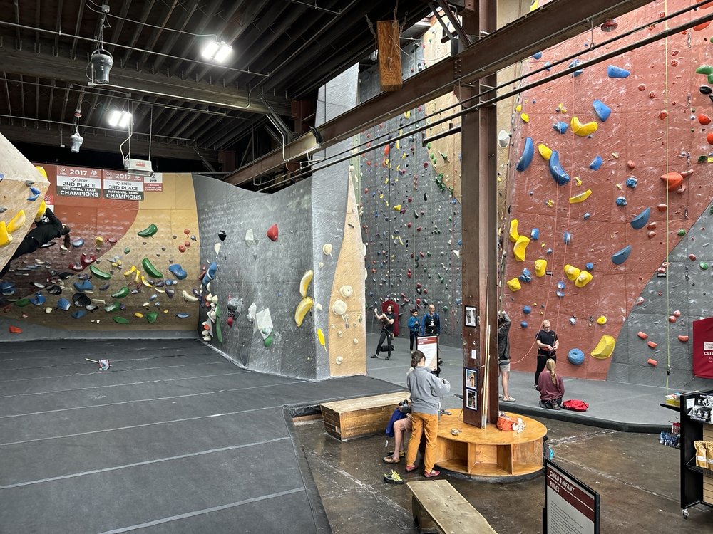 VERTICAL WORLD SEATTLE - Updated October 2025 - 33 Photos & 79 Reviews - 2330 W Commodore Way ...