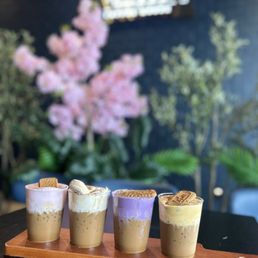 EM COFFEE HOUSE - Updated October 2025 - 839 Photos & 422 Reviews ...