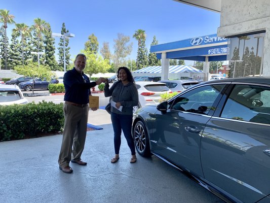 TUSTIN HYUNDAI - 250 Photos & 1330 Reviews - 16 Auto Center Dr, Tustin ...