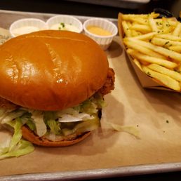 WALLY & BUCK - Updated December 2025 - 77 Photos & 124 Reviews - 319 E ...