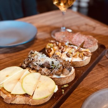 The Best 10 Restaurants near The Woodlands Mall in The Woodlands, TX - Yelp