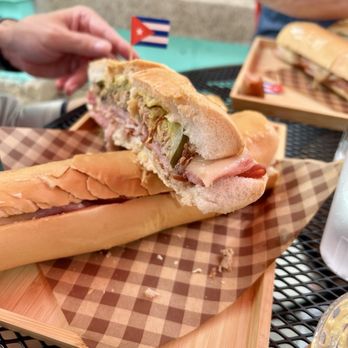 SWEET COLADA - Updated July 2025 - 24 Photos - 1113 Logan St ...