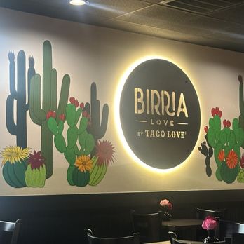 BIRRIA LOVE - Updated January 2025 - 141 Photos & 43 Reviews - 1742 E ...