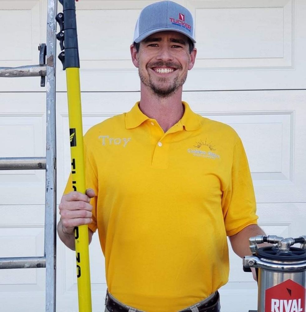 GOLDEN RAYS SOLAR CLEANING - Updated September 2025 - 66 Photos - Rio ...