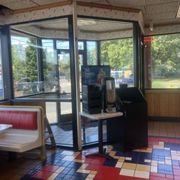 BURGERVILLE - Updated December 2025 - 123 Photos & 199 Reviews - 1122 ...
