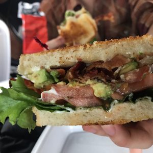 THE PINT HOUSE BAR AND GRILL - 133 Photos & 184 Reviews - American ...