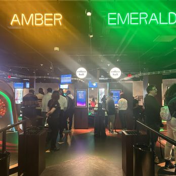 PUTTSHACK - PHILADELPHIA - Updated August 2024 - 87 Photos & 56 Reviews ...