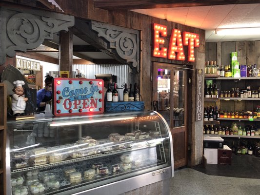 SPILLWAY CAFE - Updated January 2026 - 12 Photos - 371 N La 1, Morganza ...