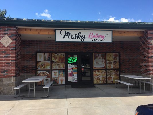 MISKY BAKERY - Updated October 2025 - 505 N 27th St, Lincoln, Nebraska ...