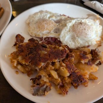 FAIRMOUNT EATS - Updated August 2025 - 235 Photos & 387 Reviews - 641 ...