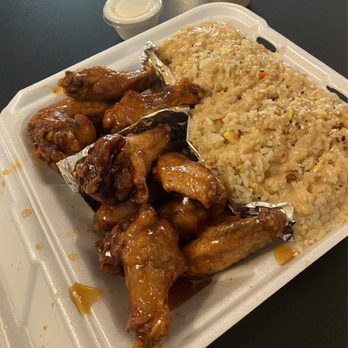WINGS & RICE - Updated August 2025 - 196 Photos & 310 Reviews - 5502 E ...