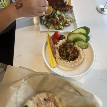 SHUK SAVANNAH - Updated November 2024 - 187 Photos & 98 Reviews - 1313 ...