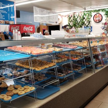 AM DONUTS AND CROISSANTS - Updated August 2025 - 70 Photos & 42 Reviews ...