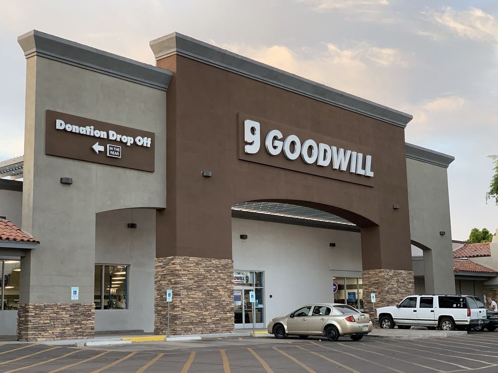 GOODWILL - Updated January 2026 - 11 Photos & 12 Reviews - 1900 E ...