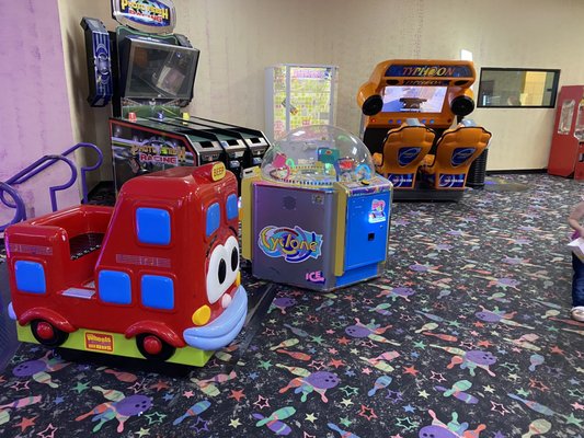 LANES AT COFFEE CREEK - Updated August 2025 - 14 Photos & 12 Reviews ...