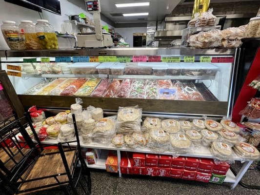 LOS PRIMOS MEAT MARKET - Updated December 2025 - 2510 E Hunt Hwy, San ...