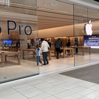 APPLE DEL AMO - Updated September 2025 - 44 Photos & 34 Reviews - 3525 ...
