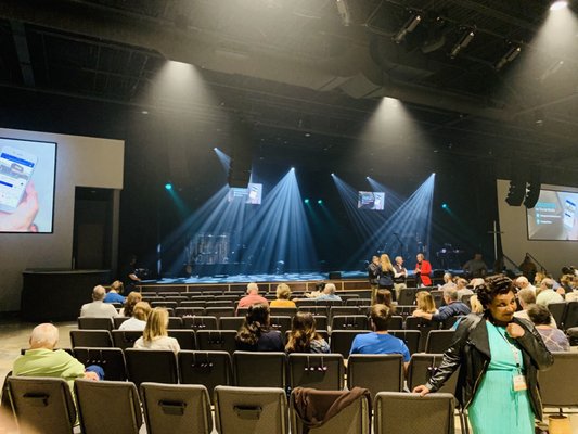 EASTPOINT CHRISTIAN CHURCH - Updated December 2025 - 45 Photos & 13 ...