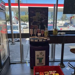 EXXON TIGERMARKET 50918 - 20 Photos & 19 Reviews - 1101 Broadway ...