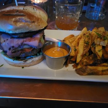 PARLA XXI - Updated July 2025 - 144 Photos & 86 Reviews - 631 Assembly ...