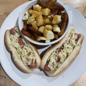 CHEZ CLAUDETTE - 99 Photos & 89 Reviews - 351 Avenue Laurier E ...