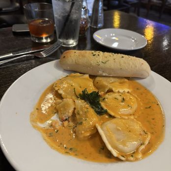 NAPOLIS ITALIAN KITCHEN & MARKET - Updated October 2025 - 373 Photos ...