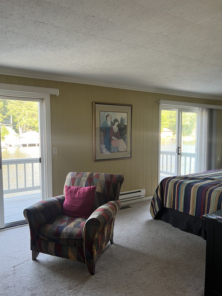 BAYSIDE INN - Updated December 2025 - 24 Photos & 17 Reviews - 618 ...