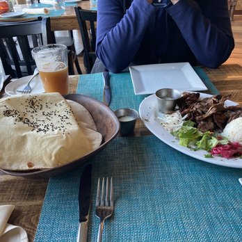 TUCKERBOX - 280 Photos & 442 Reviews - 1 S Main St, White River ...