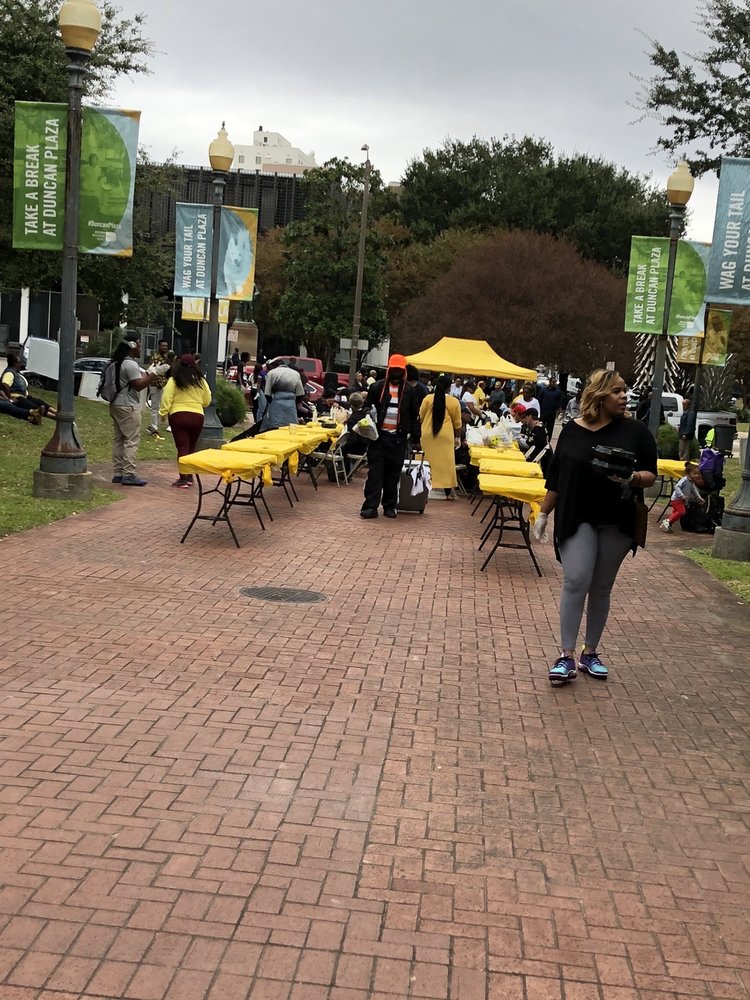 DUNCAN PLAZA - Updated August 2025 - 20 Photos - 331 Loyola, New ...