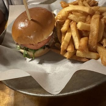 49ER SALOON - Updated January 2026 - 161 Photos & 189 Reviews - 31908 ...