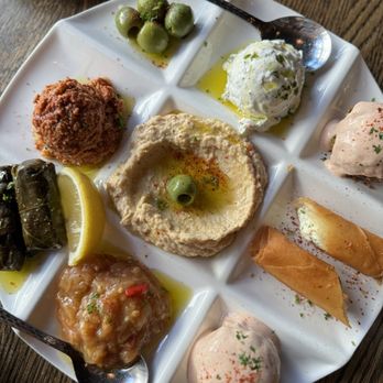 DUNYA BISTRO - Updated October 2024 - 699 Photos & 706 Reviews - 1609 ...